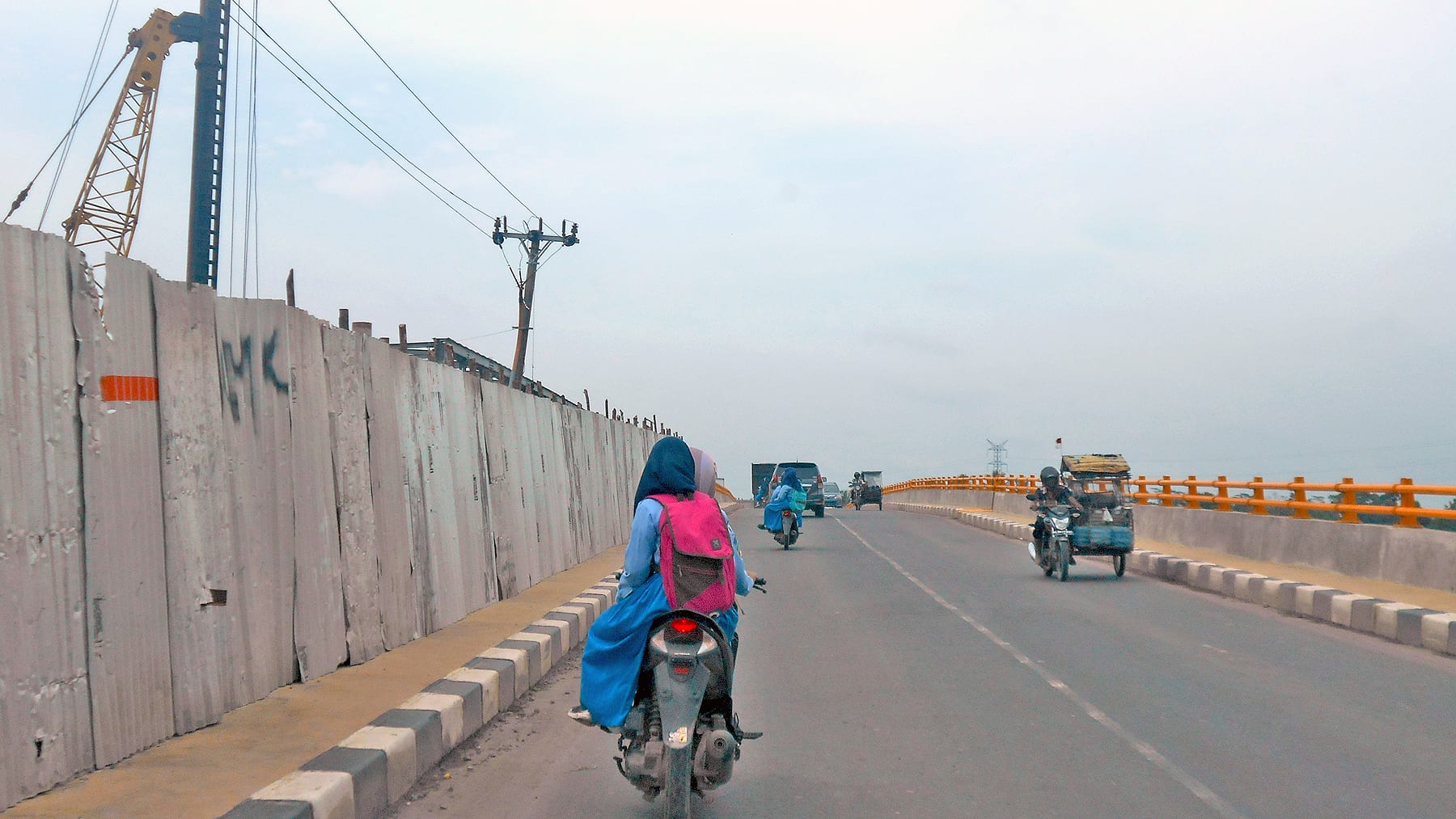 Business Case and Transaction Advisory for Non-Toll Roads - Castalia